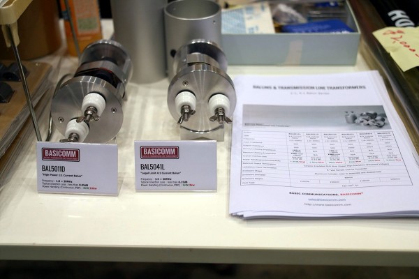 HL1LUA's Amateur Radio | BASICOMM BALUNs on ‘Tokyo Ham Fair 2013′